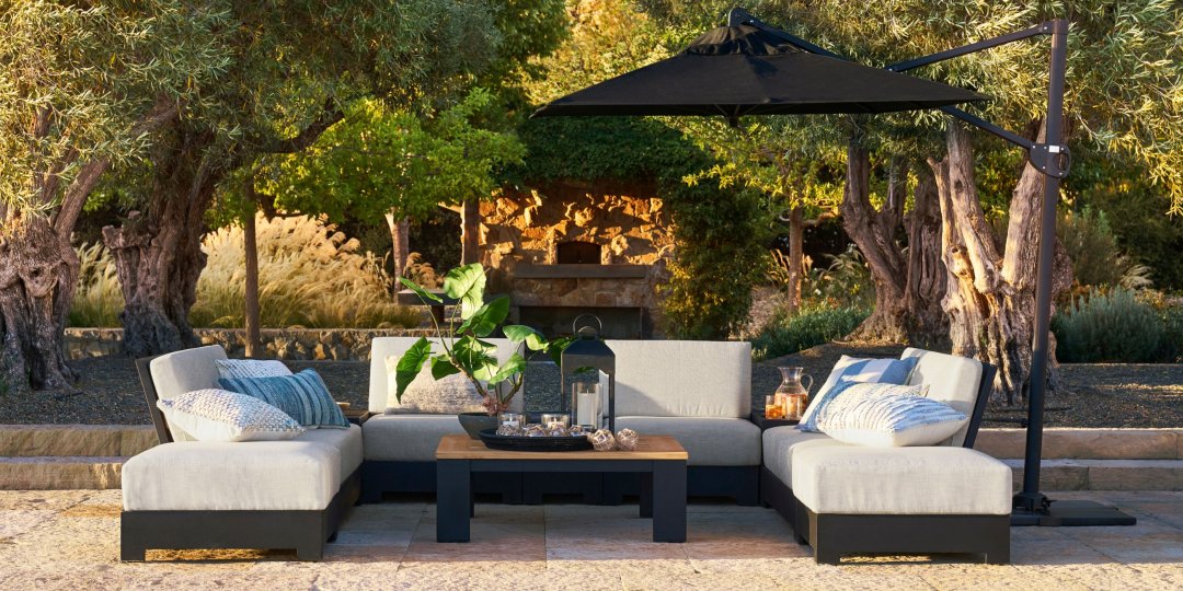 Outdoor, Patio & Garden Decor | Pottery Barn