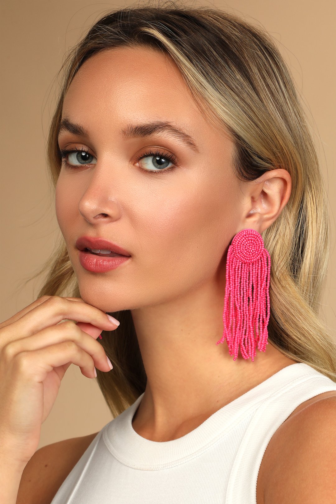 How To Wear Neon Clothing & Bright Accessories- Lulus.com Fashion Blog