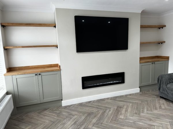 Allendale Sage Green Kitchen | Fitted Kitchens | Howdens