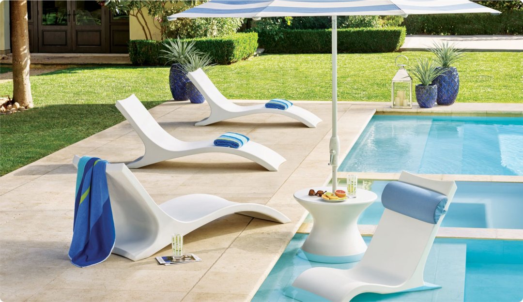 Pool Decor - Pool Floats | Frontgate