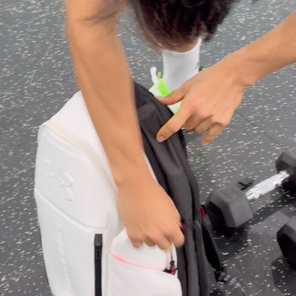 UA No Weigh Backpack | Under Armour Canada