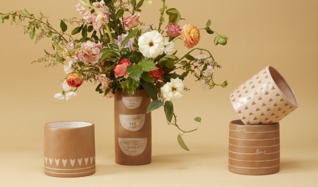 New Seasonal | Accent Decor