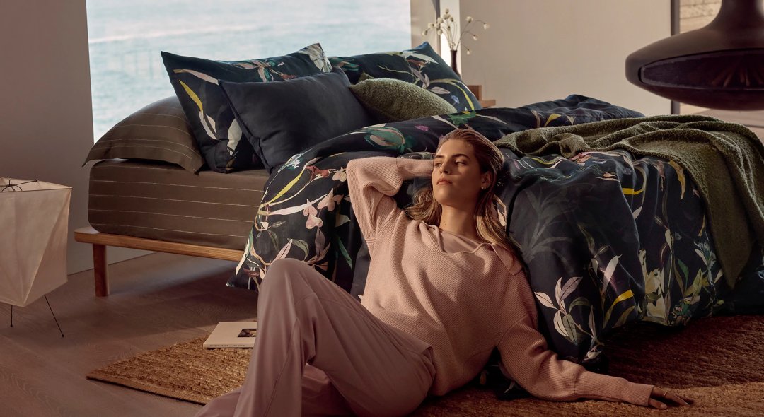 Learn How to Style Patterned Bedding, With These 3 Tips