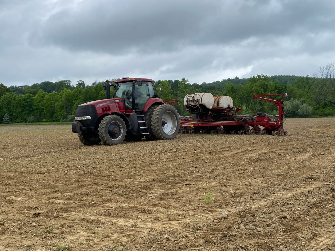 Improving Farming Operations with Midland Two-Way Radios – MIDLAND