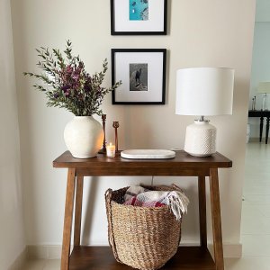 Mateo console table store