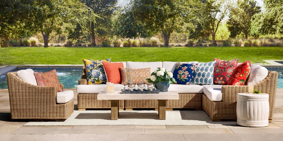 Pottery Barn Outdoor Furniture