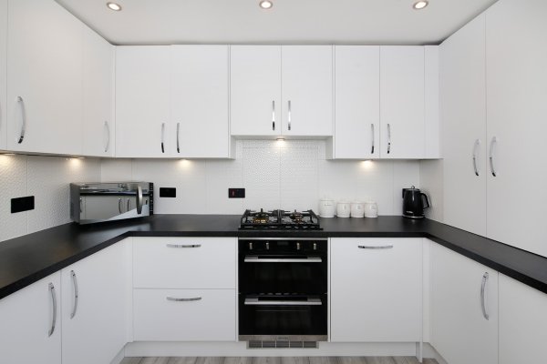 Best on Budget | Budget Kitchens | Kitchens | Howdens