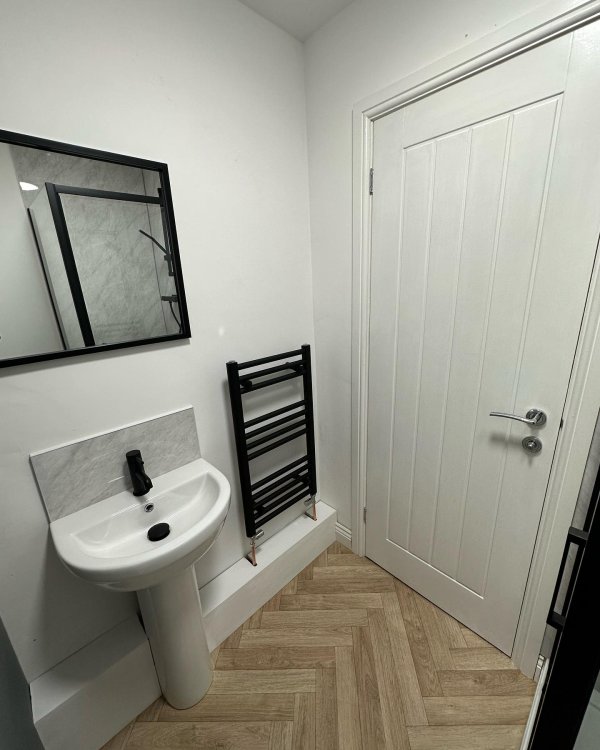 Bathrooms | Rooms | Howdens